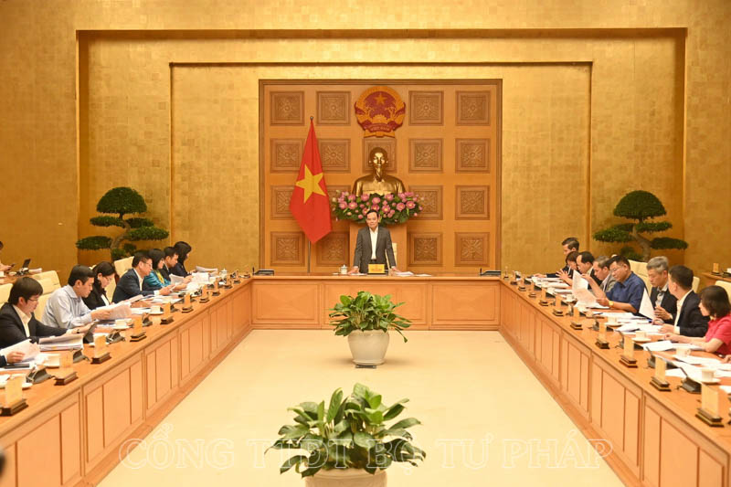 Chính phủ sẽ báo cáo Quốc hội kết quả rà soát hệ thống VBQPPL tại kỳ họp thứ 7